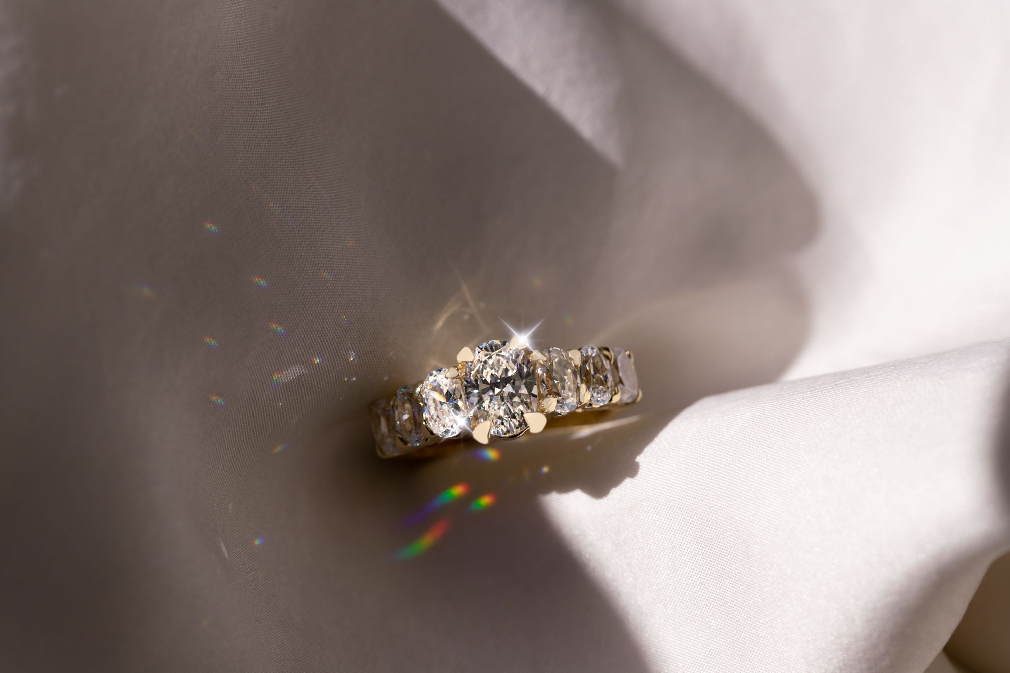 Guide to cultured diamonds – Molten Store